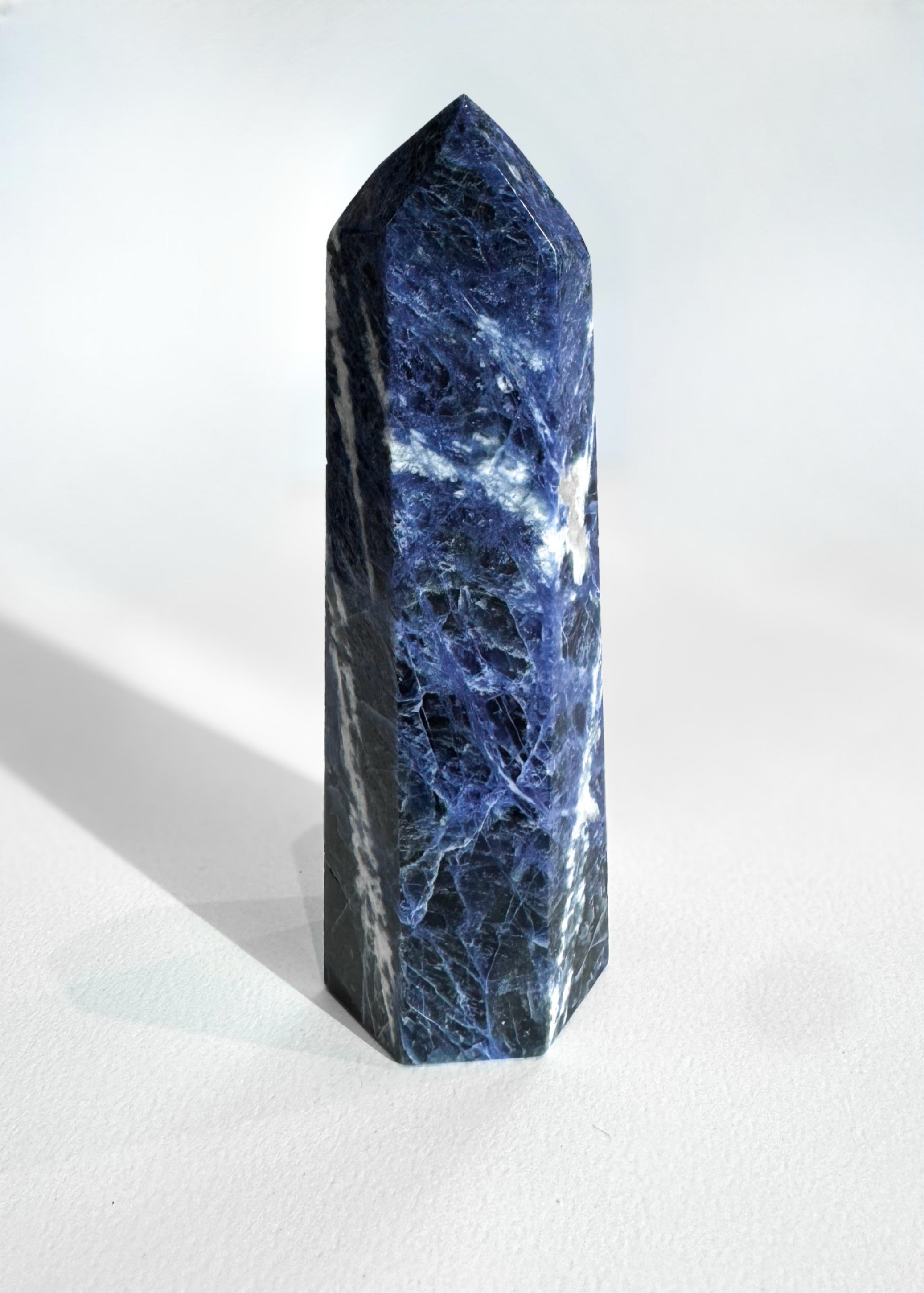 Sodalite Point 05 – Geode + Gem