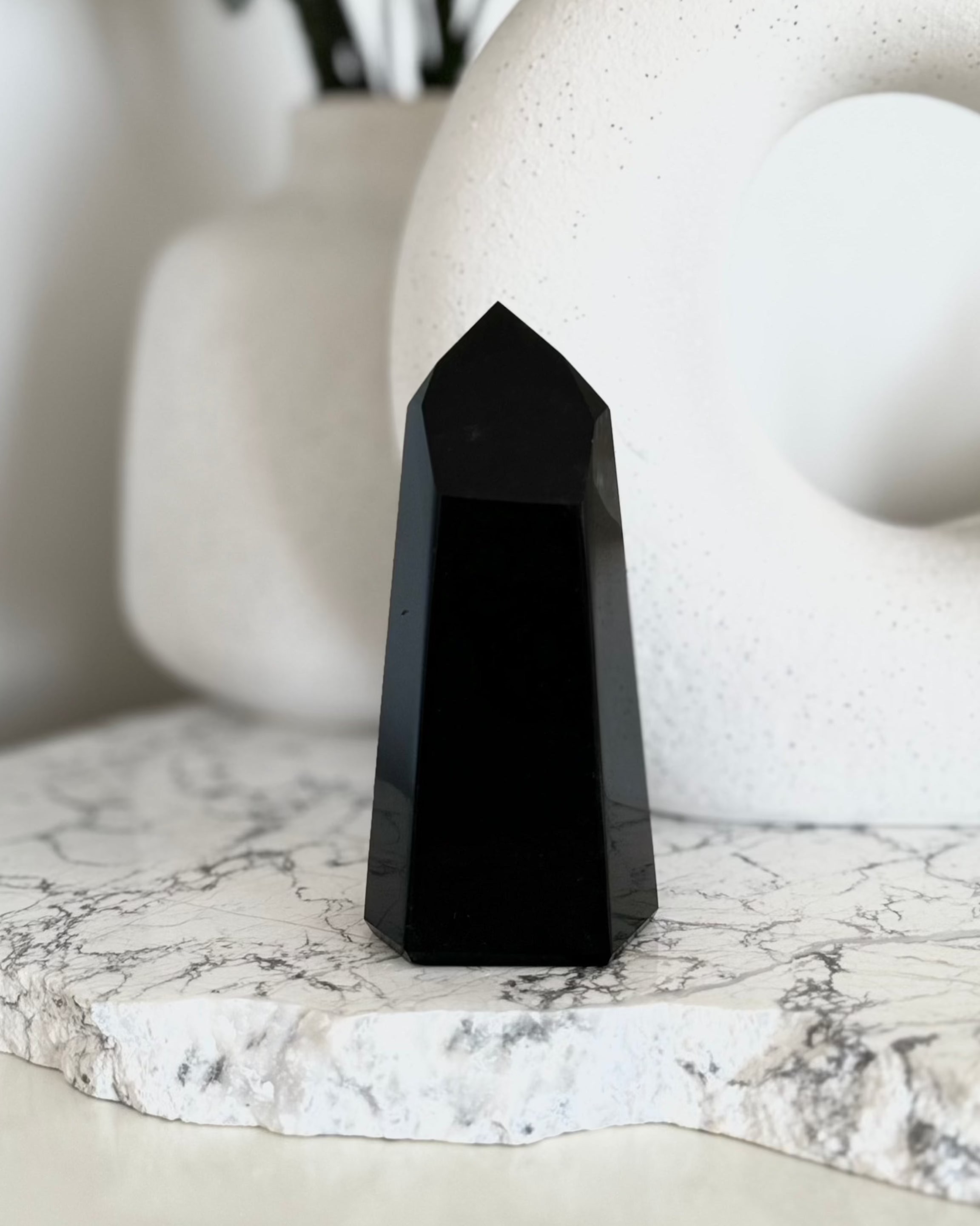 Obsidian Point 04 – Geode + Gem